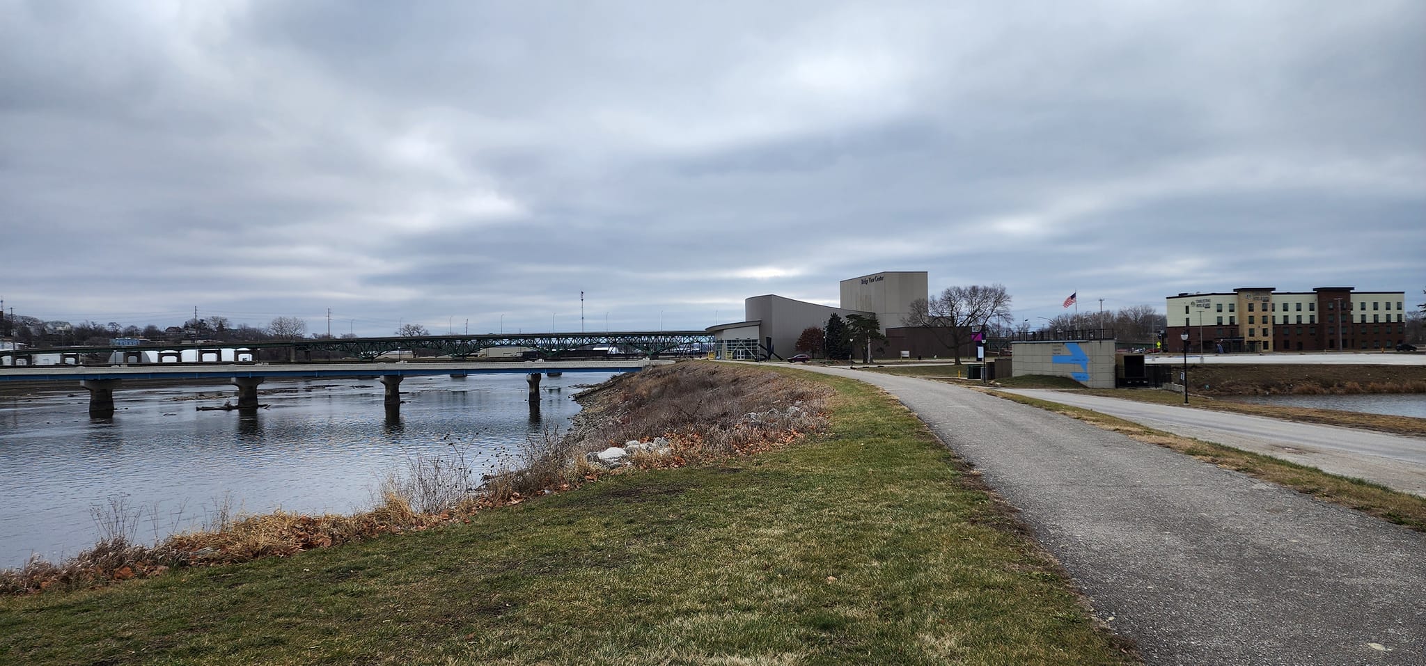 First Hike of 2024 – Pickwick Riverwalk Path – Wandering New Mexican